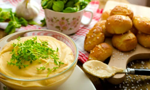 How to Make Delicious Beer and Onion Gravy? - Enjoy FRIO